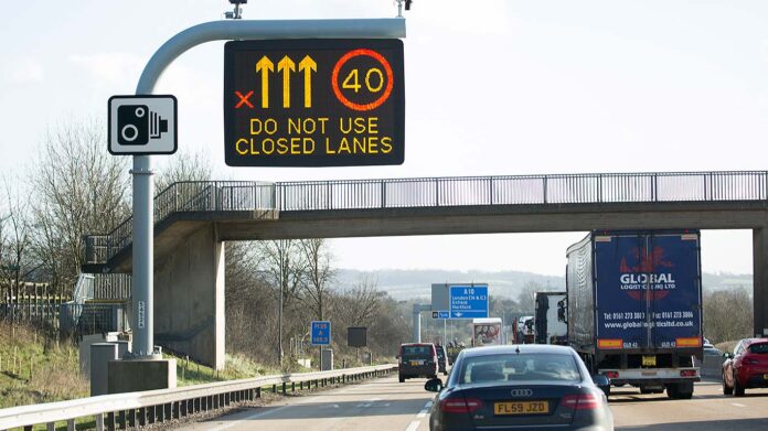 £100 fine for flouting red X motorway signs planned - Motoring Research
