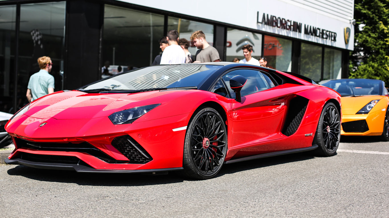 Rare Lamborghinis gather at Supercar Sunday | Motoring Research