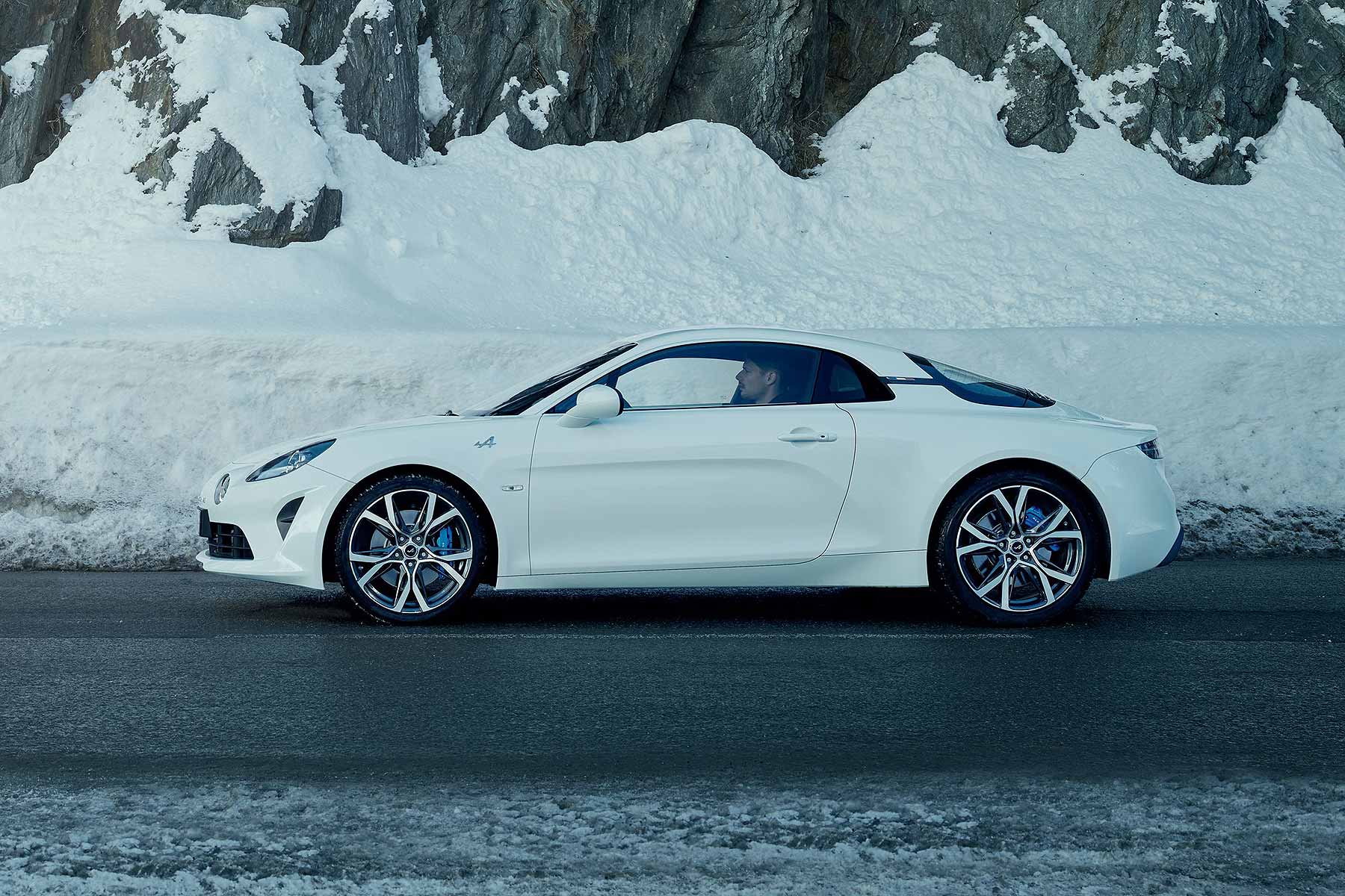 Award-winning Alpine A110 prices now from £46,905 - Motoring Research