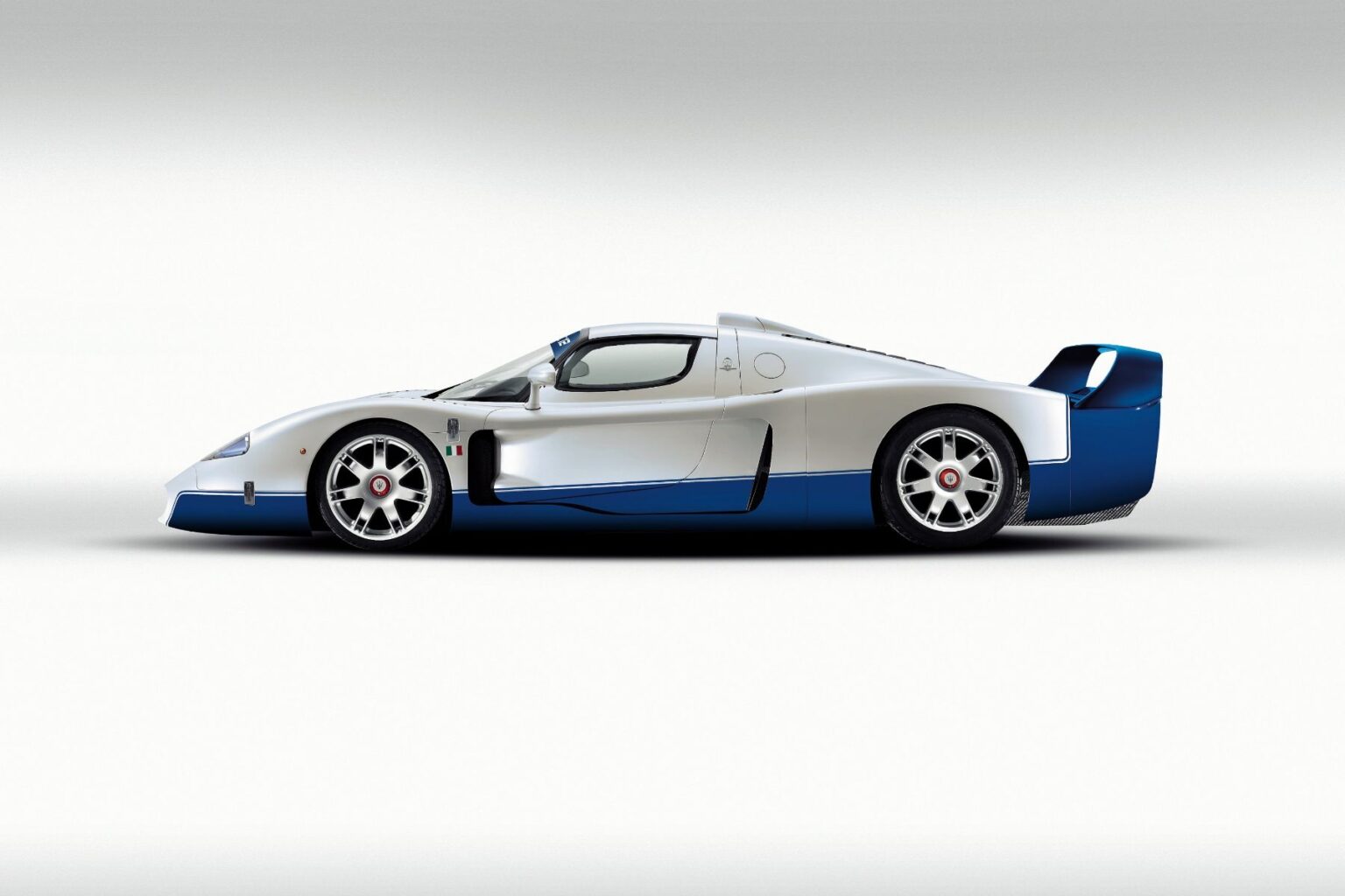 These are the greatest whale tail cars - Motoring Research