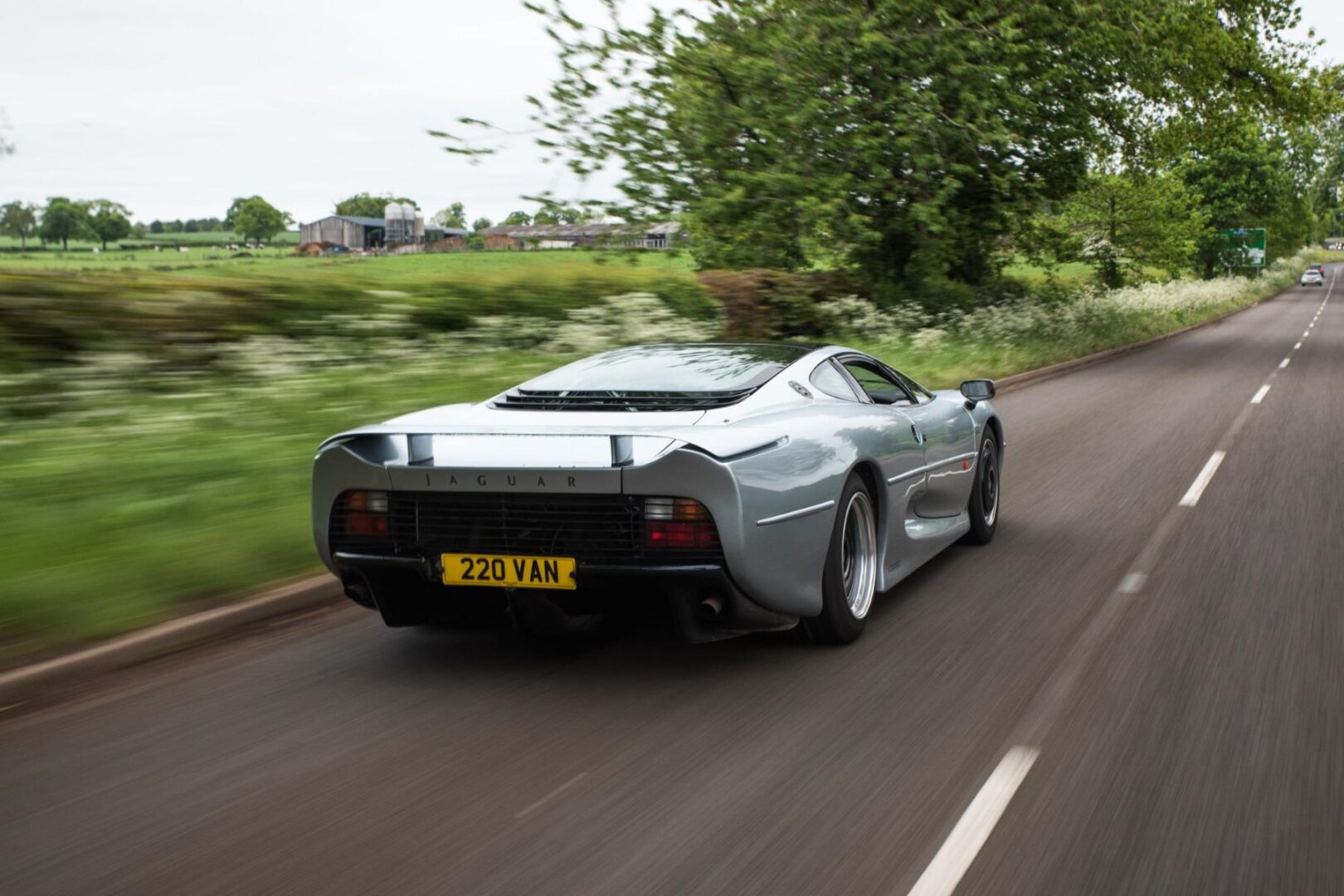 These are the greatest whale tail cars - Motoring Research