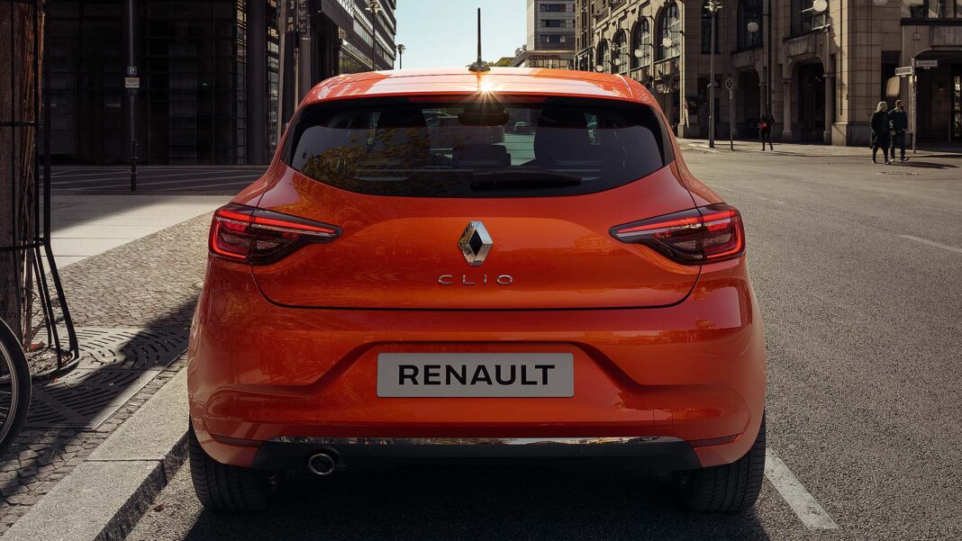 New Renault Clio breaks cover ahead of Geneva 2019 debut