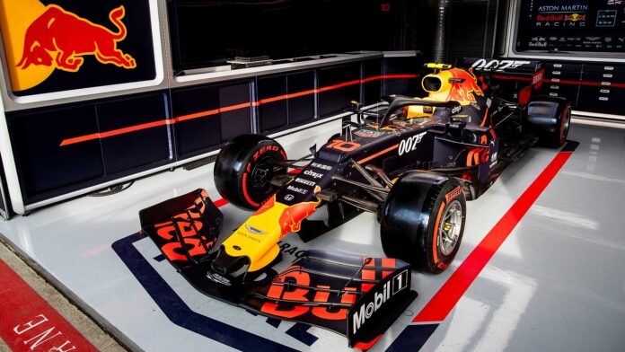 Bond theme for Red Bull F1 racers at Silverstone GP - Motoring Research