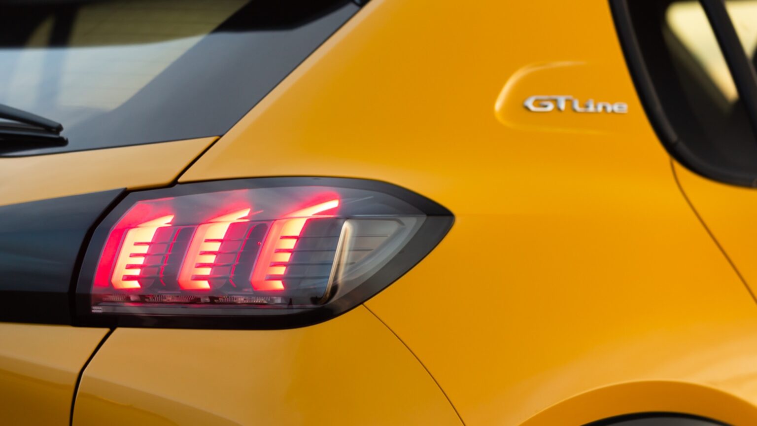 2020 Peugeot 208 review: French flair with an electric edge - Motoring ...