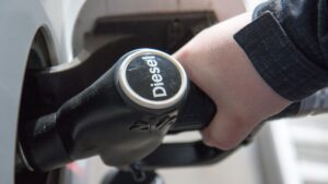 UK diesel use in decline for the first time in a decade - Motoring Research