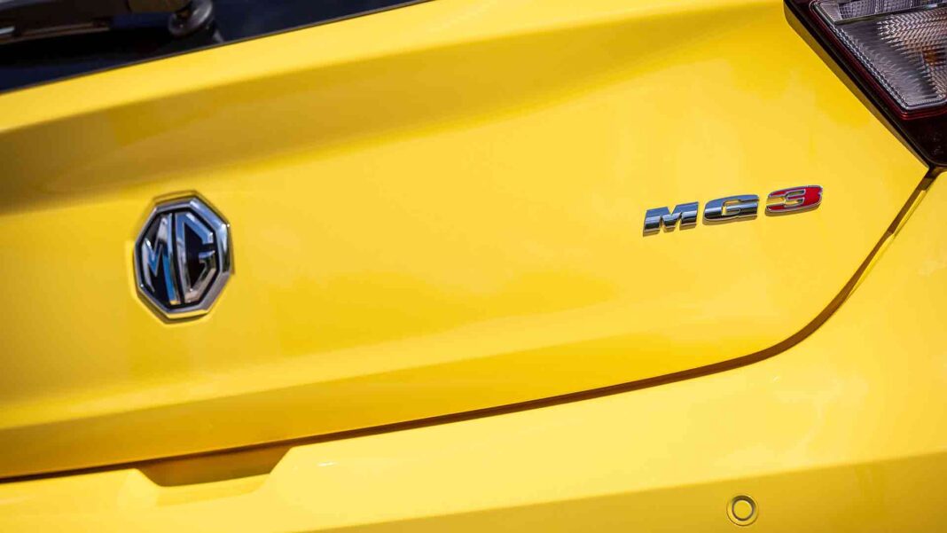 New MG3 model has standard sat nav for £12,995 - Motoring Research