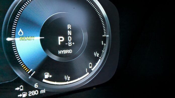 Volvo V90 T8 Twin Engine review: Bjorn to be wild