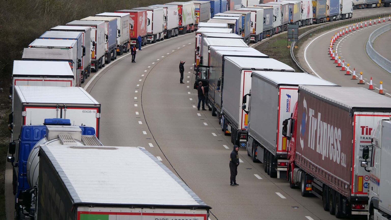 Concrete barrier will keep M20 motorway traffic moving - Motoring Research