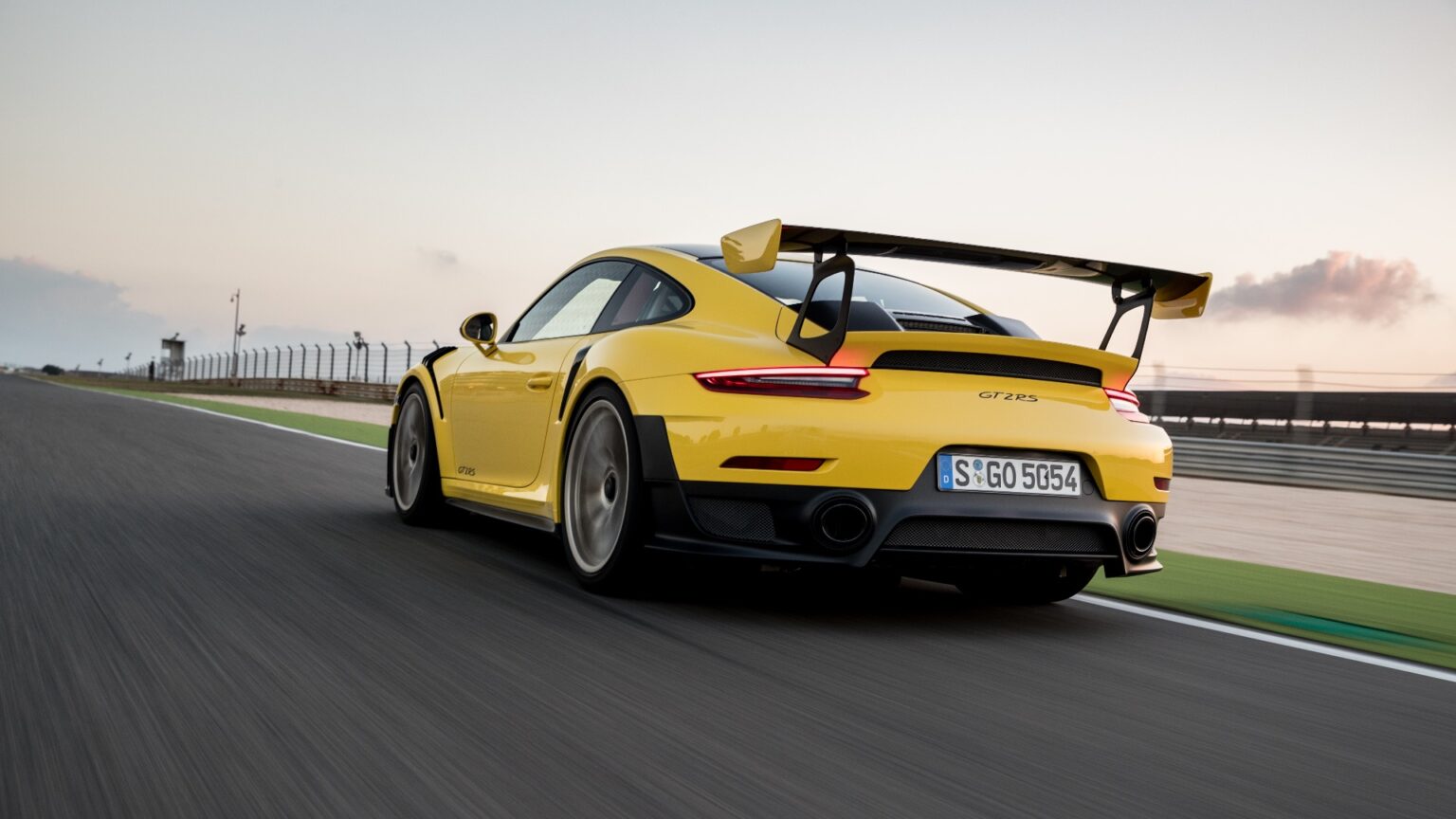 Porsche 911 GT2 RS review: wing and a prayer