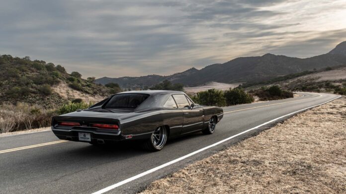 This is Kevin Hart's 1,000hp classic Dodge Charger - Motoring Research