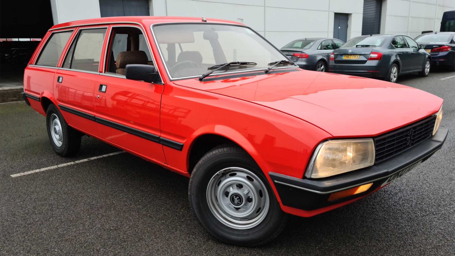 Time-warp Peugeot 505 sells for twice auction estimate