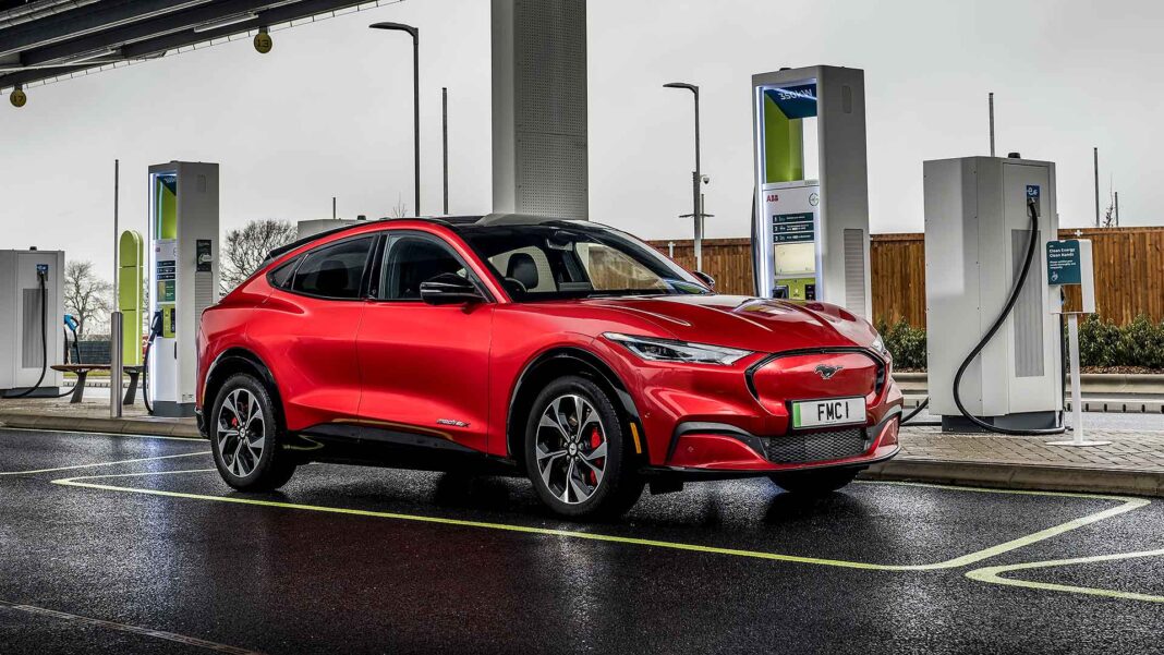 New Ford Mustang Mach-E RWD Extended Range 2021 review - Motoring Research