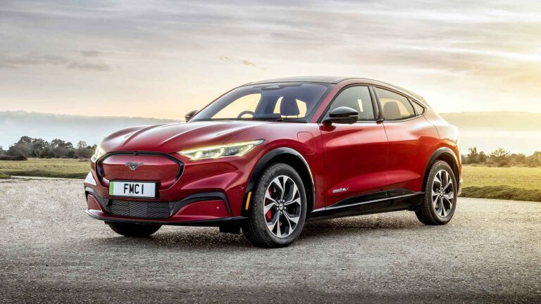 New Ford Mustang Mach-E RWD Extended Range 2021 review - Motoring Research