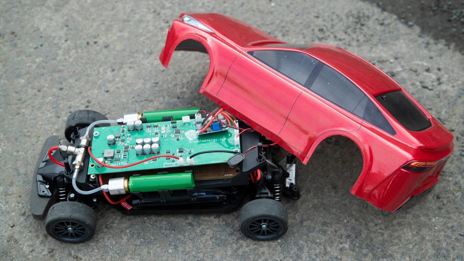 Toyota reveals UK’s first radio control car powered by hydrogen