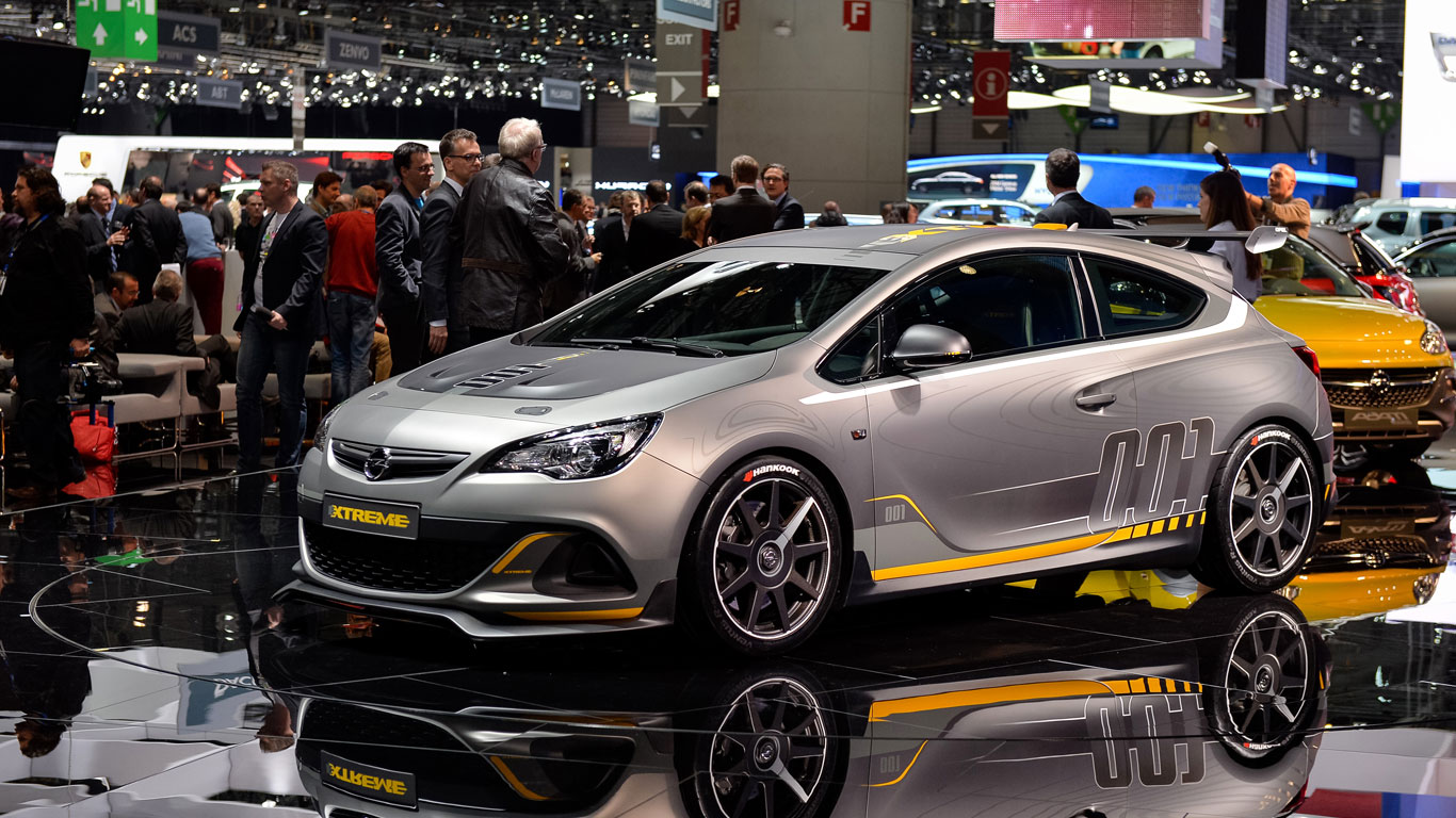 Britain’s family star: a history of the Vauxhall Astra - Motoring Research