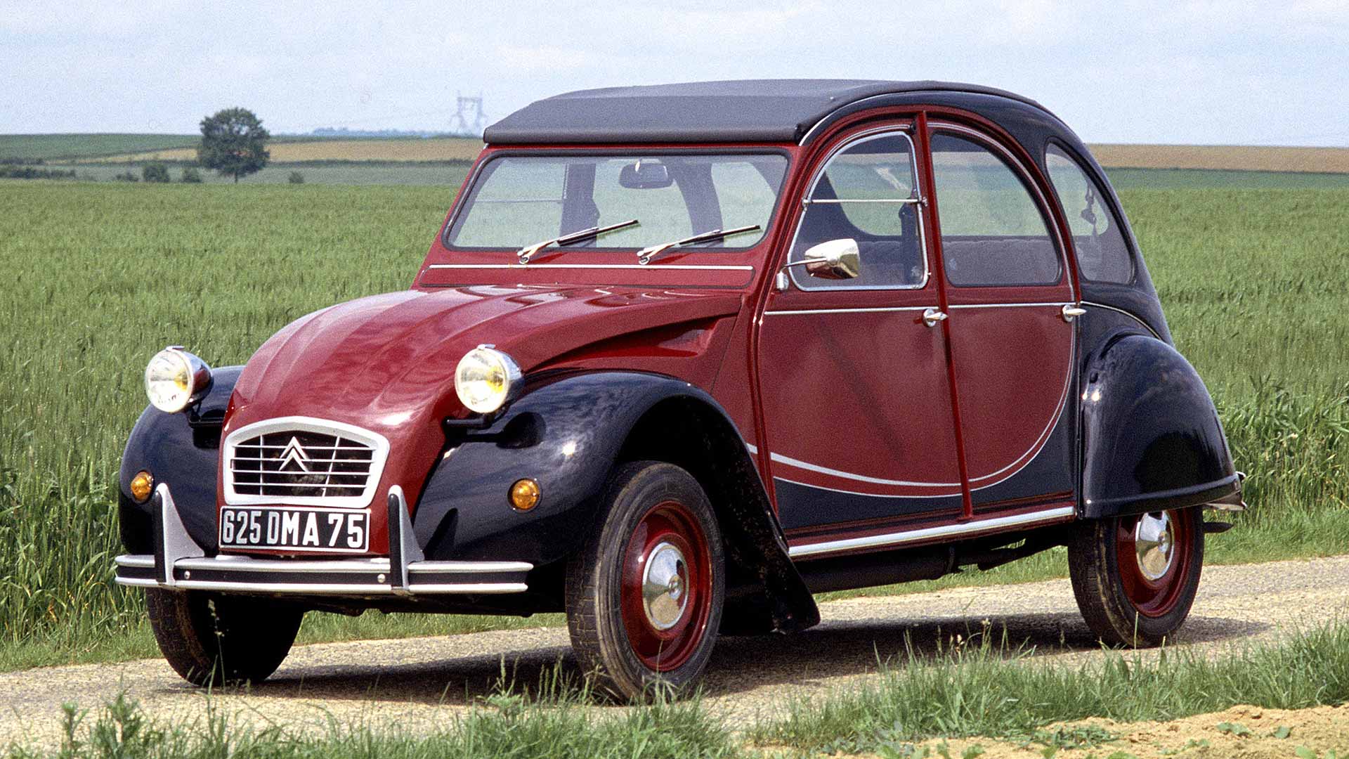 The Citroen 2CV story - Motoring Research