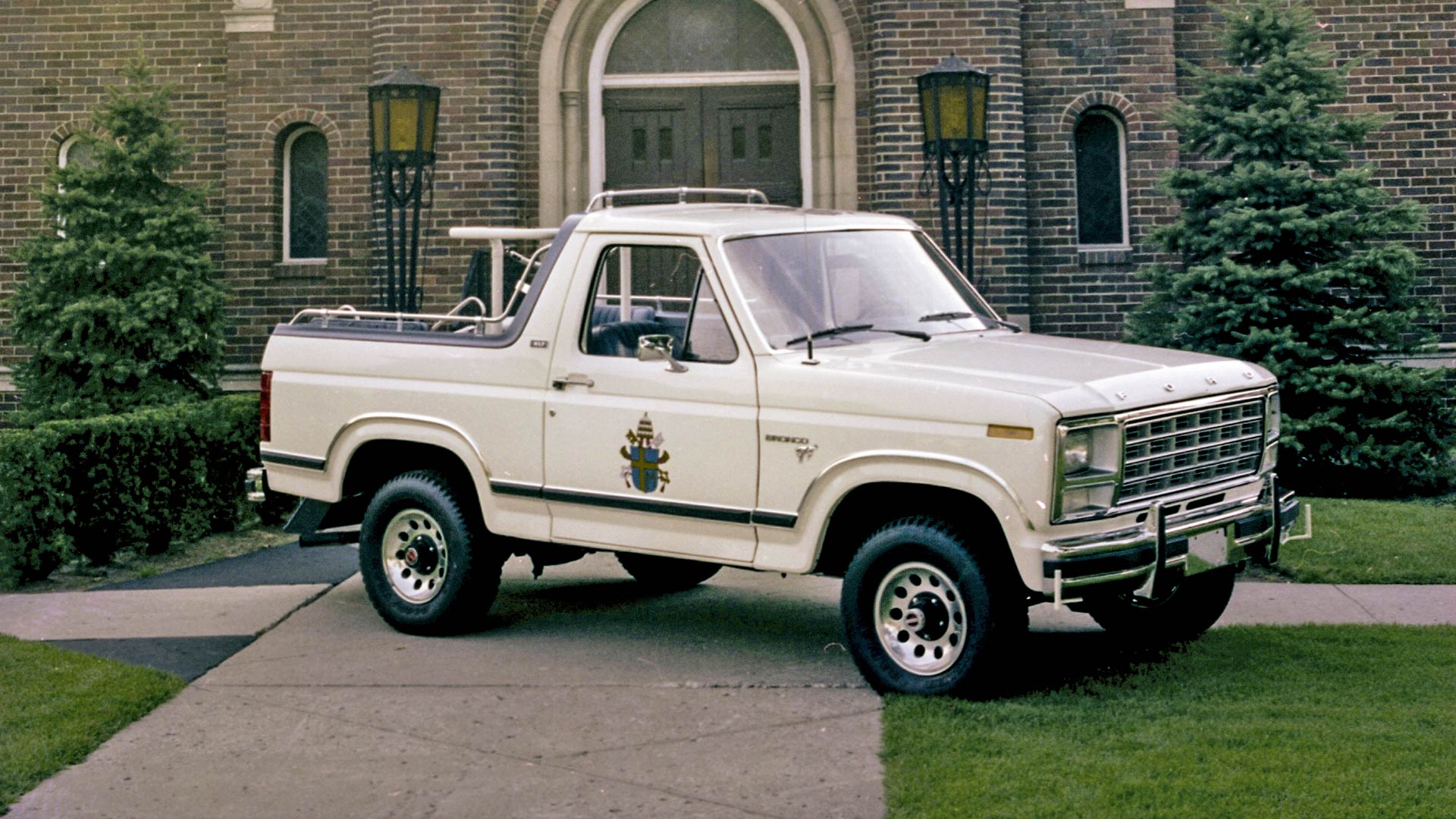 Ford Bronco: 60 years of America’s legendary SUV - Motoring Research