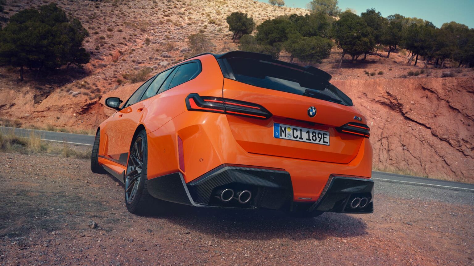 Wagons roll! BMW M5 Touring gets the M Performance treatment