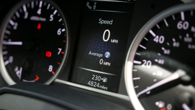 Buying a used car: the 10 essential checks