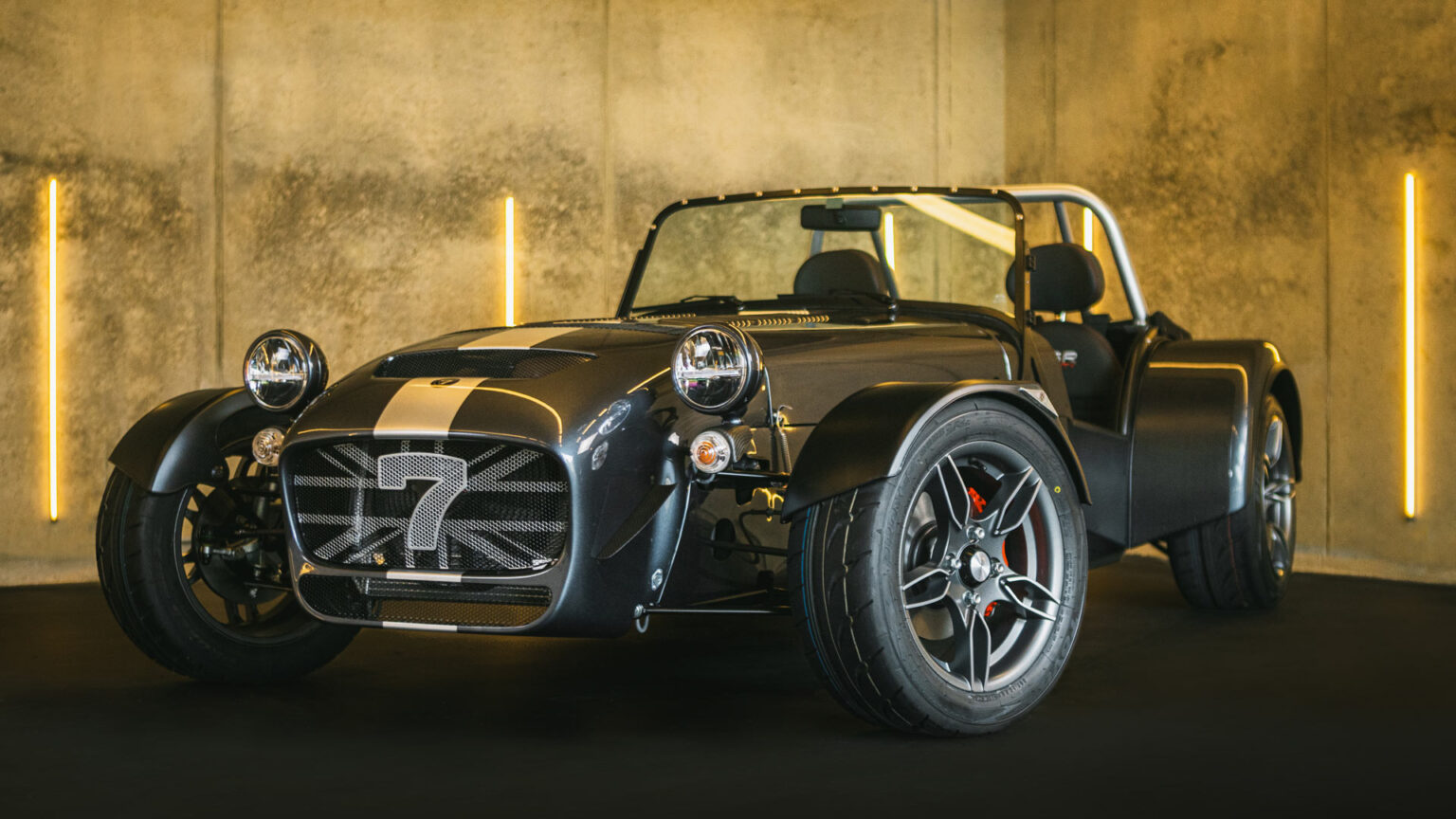A luxurious Caterham? New Seven CSR Twenty targets UK and US buyers