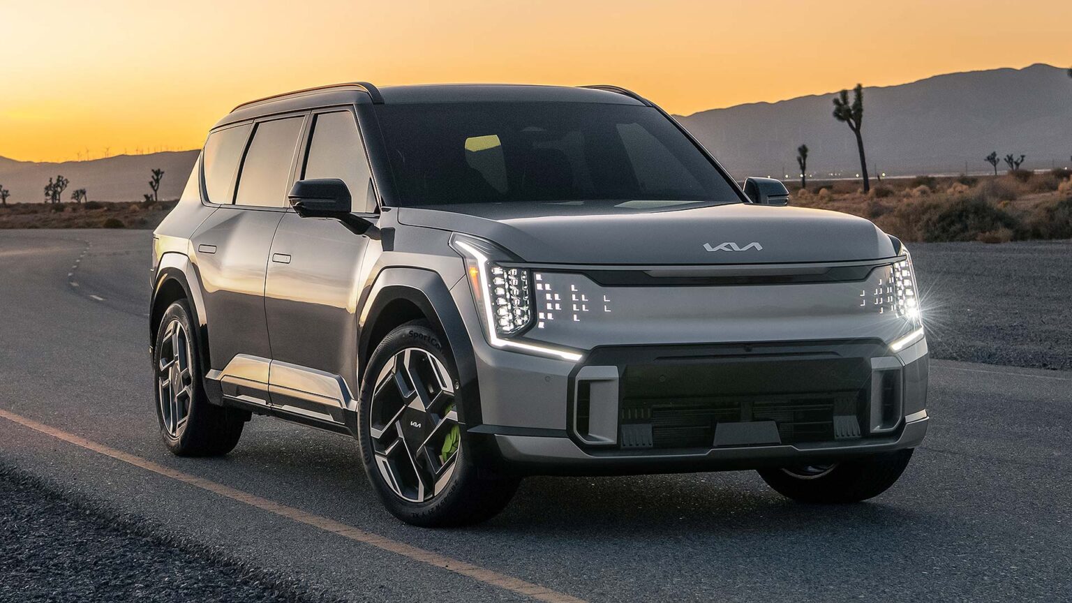 Kia EV9 GT super-SUV revealed at LA Auto Show - Motoring Research