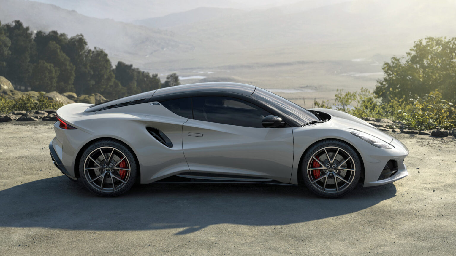 Lotus Emira range boosted by new 400hp Turbo SE