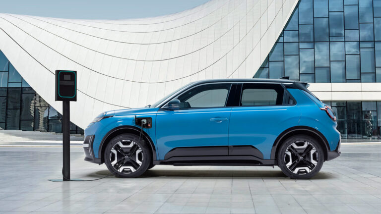 The Nissan Micra is back: now electric and based on the Renault 5