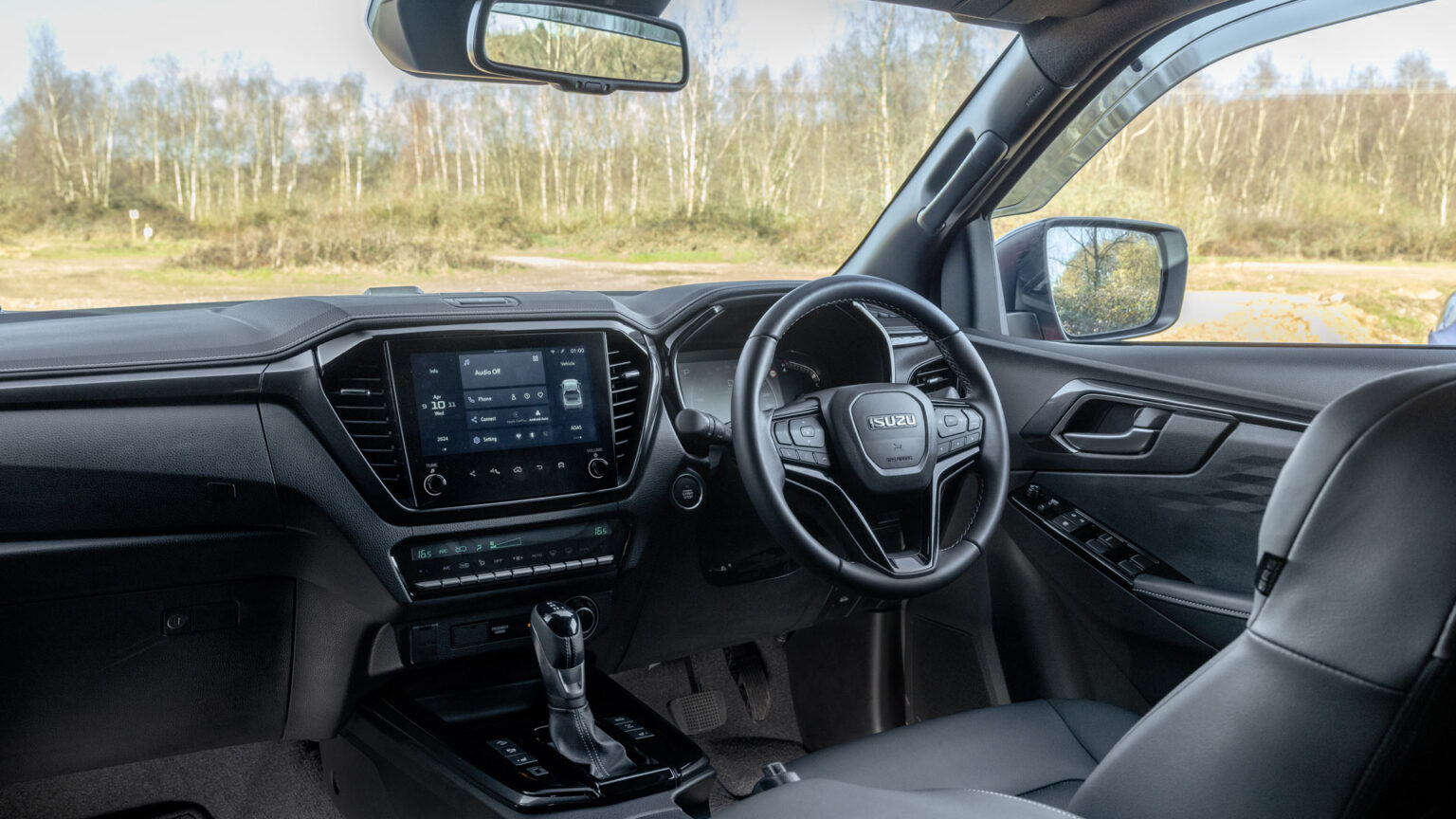 Isuzu D-Max V-Cross 2025 review