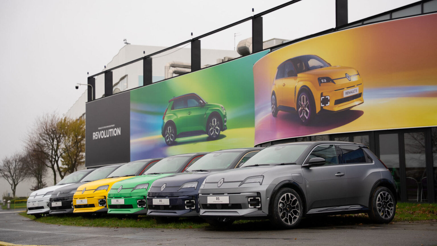 The 100,000th new Renault 5 has been built already