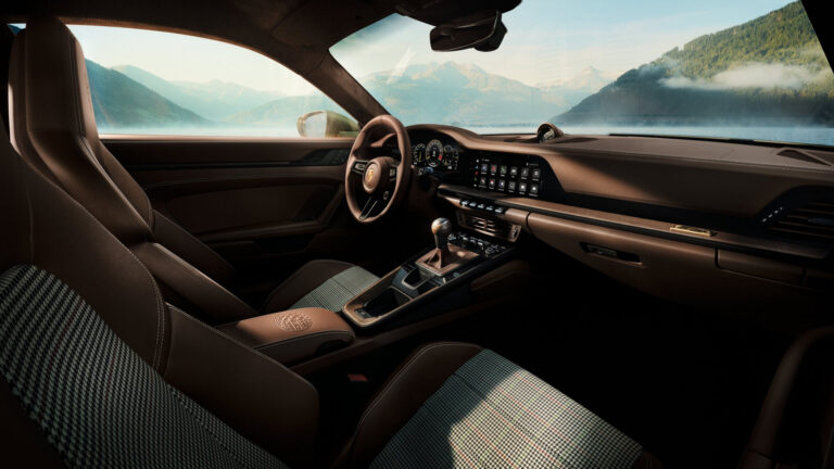 Limited edition 911 GT3 90 pays tribute to Ferdinand Porsche