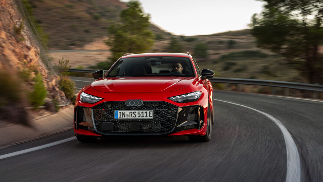 First look at new 639hp plug-in hybrid Audi RS5