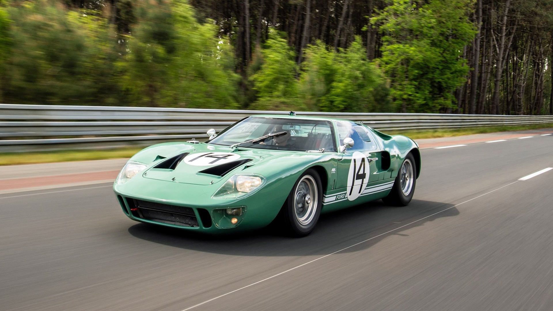 American icon: The Ford GT and GT40 story - Motoring Research